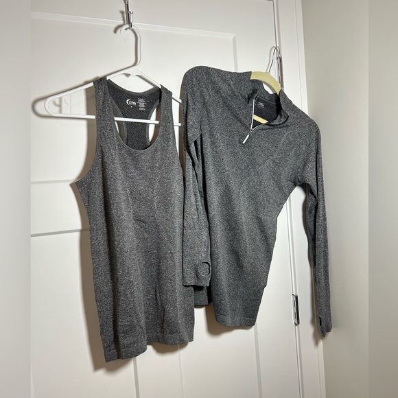 ZYIA | Tops | Zyia Smallmedium Workout Bundle Top And Pullover Jacket ...